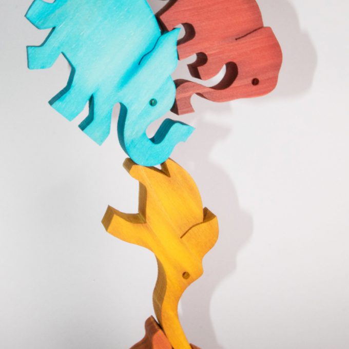 Painting Kits For Kids » Balancing Animals stacking game